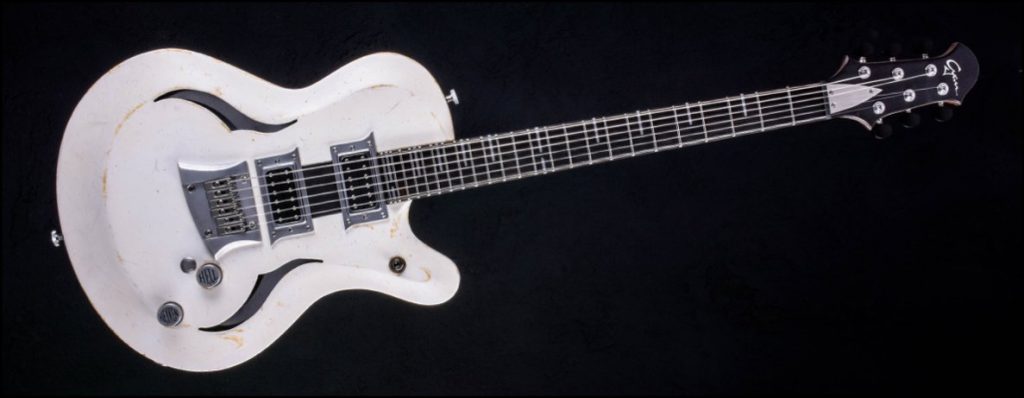 CUSTOM ELECTRIC GUITARS | Cyan Guitars - handmade in Hamburg