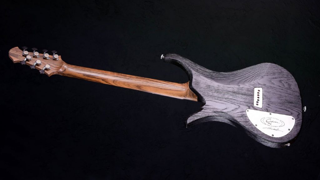 7-STRING GUITAR - For a wider range of tones | Cyan Custom Guitars