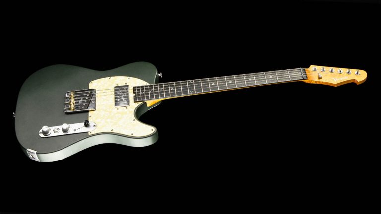 VERSATILE T-STYLE GUITAR | Cyan Custom Guitars - Hamburg