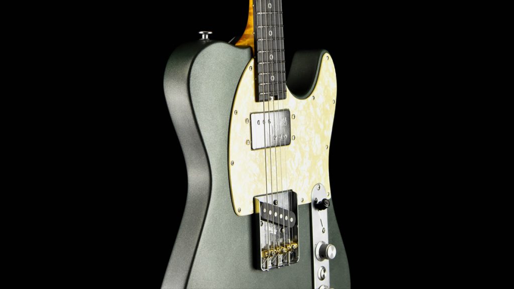 VERSATILE T-STYLE GUITAR | Cyan Custom Guitars - Hamburg