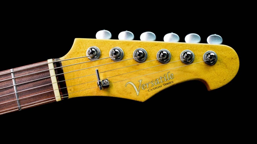 VERSATILE T-STYLE GUITAR | Cyan Custom Guitars - Hamburg