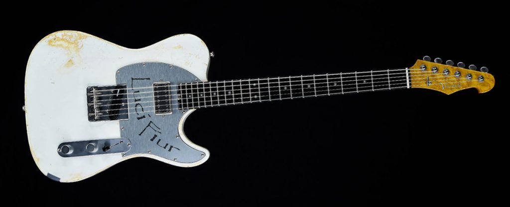 CUSTOMIZED GUITARS - GALLERY | Cyan Custom Guitars - Hamburg